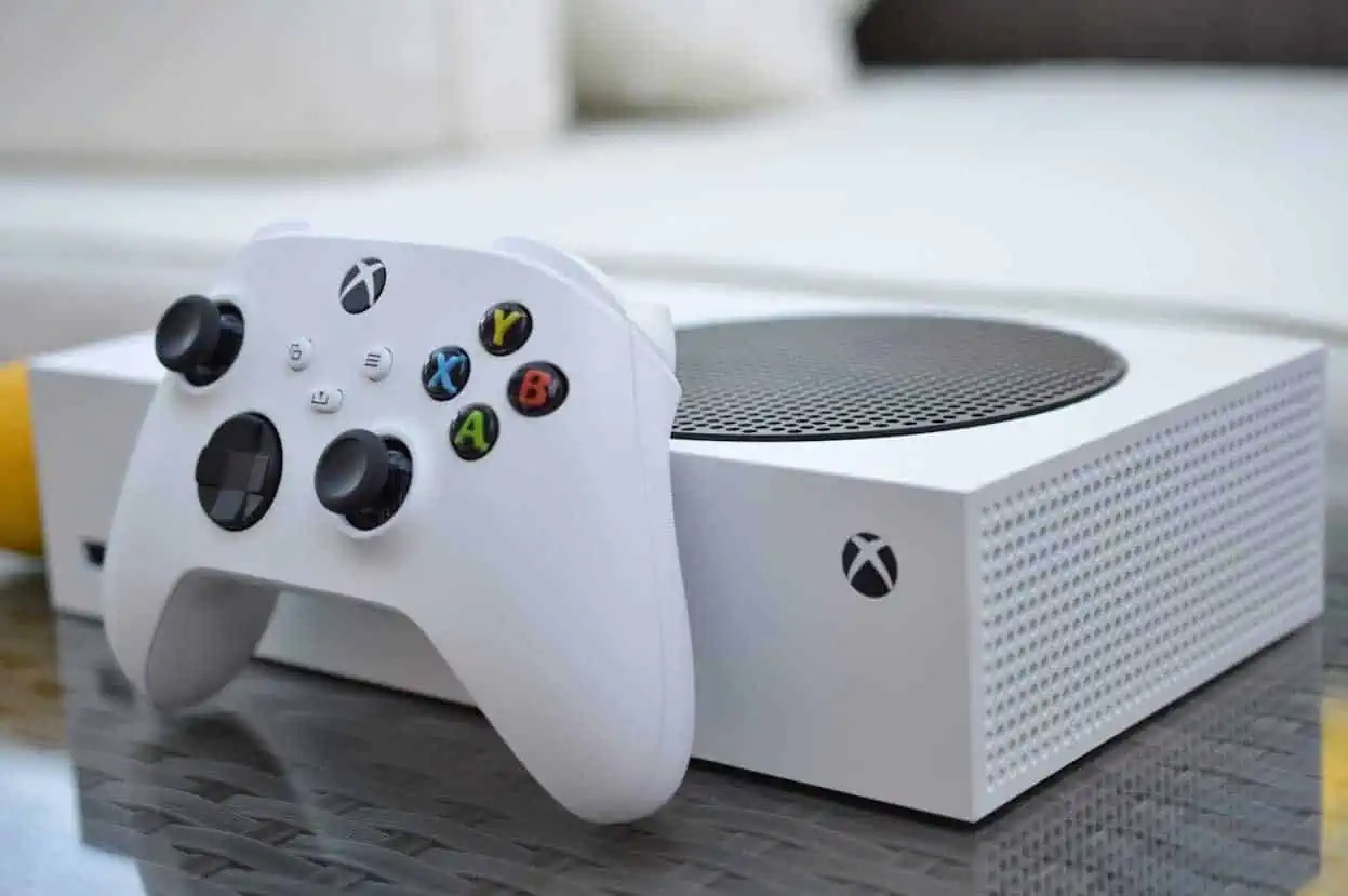 Xbox Series S 2024'te Hala Alınır mı: Uygun Fiyatlı Konsol Deneyimi ...
